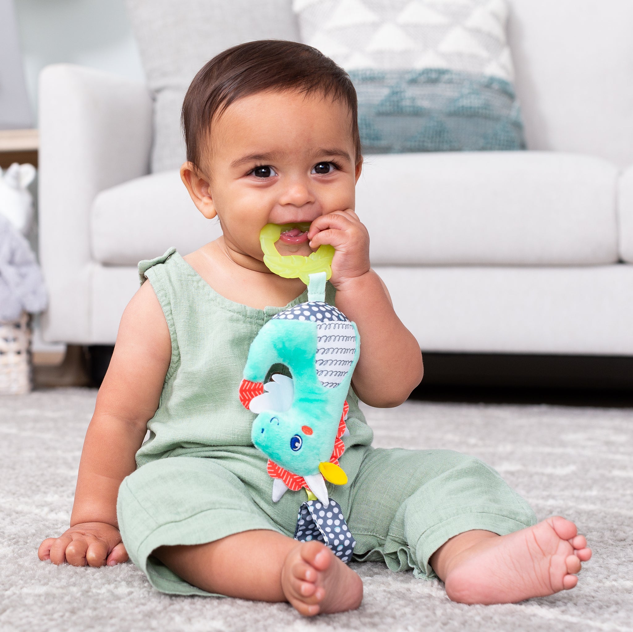 Chime & Go Tag Along Pal™ Dragon – Infantino