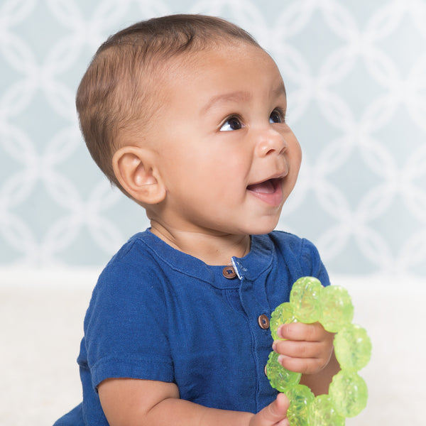 Water Teether™ Green – Infantino