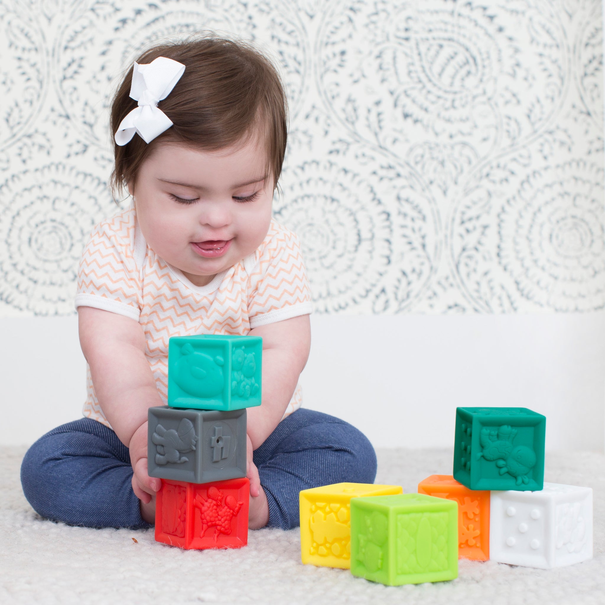 Squeeze & Stack Block Set™ - 8 piece set – Infantino