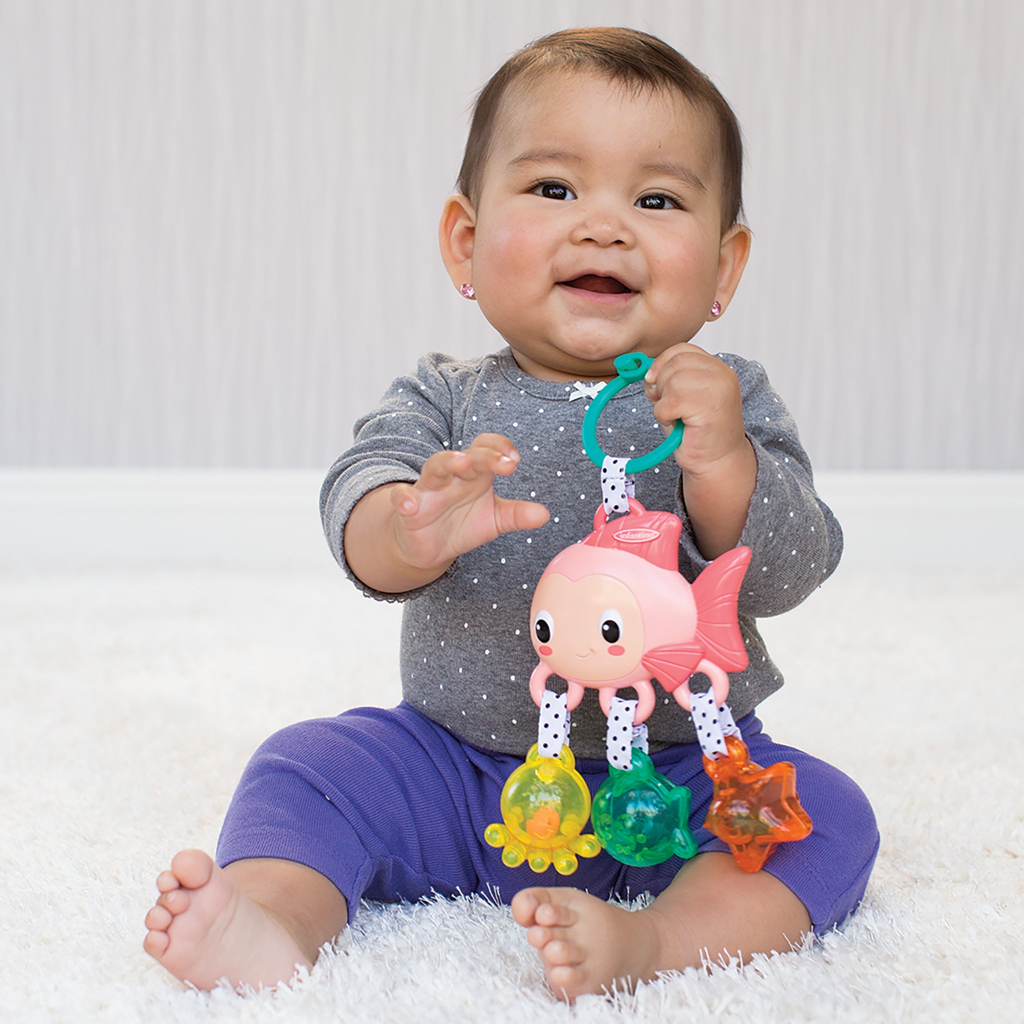 Jingle Sea Charms Fish™ – Infantino